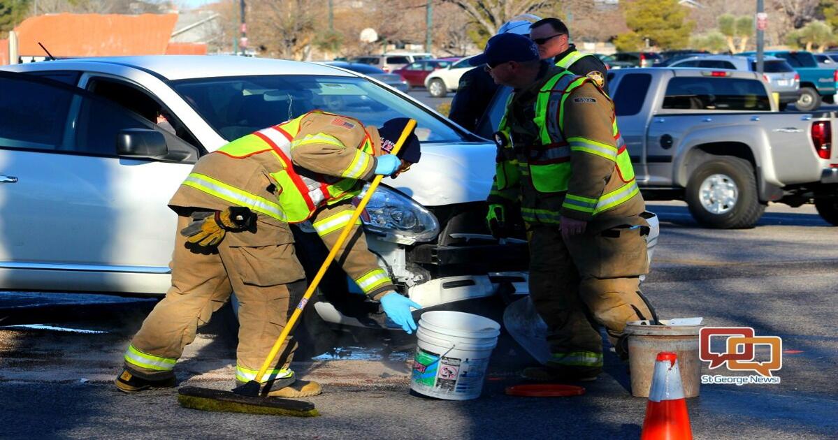 Domino effect makes for 4-car crunch | Local News | stgeorgeutah.com