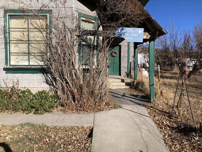 ‘A big adjustment’: Alton couple bittersweet over post office ...