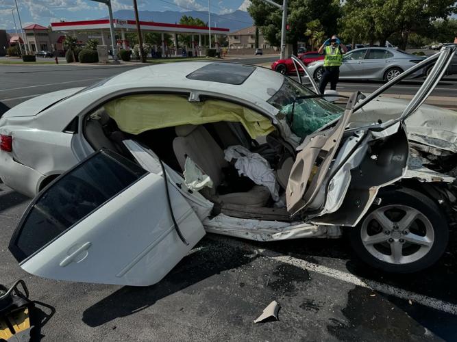 Multi-vehicle collision on State Street in Hurricane sends 2 to ...