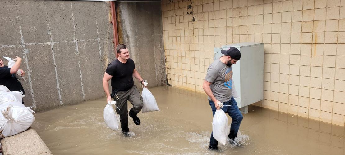 Afternoon thunderstorm pounds Cedar City, causes flood damage in ...