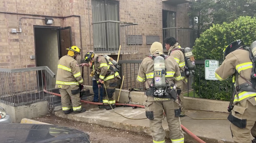 Firefighters battle blaze at Cedar City apartment complex | Flood And ...