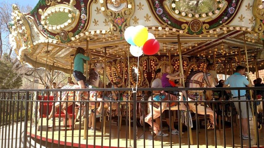 St. George carousel spins to life for 2015 season; STGnews Photo ...