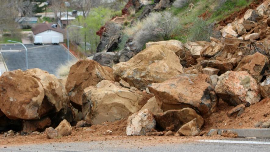 Rockfall closes street on Black Hill | Local News | stgeorgeutah.com