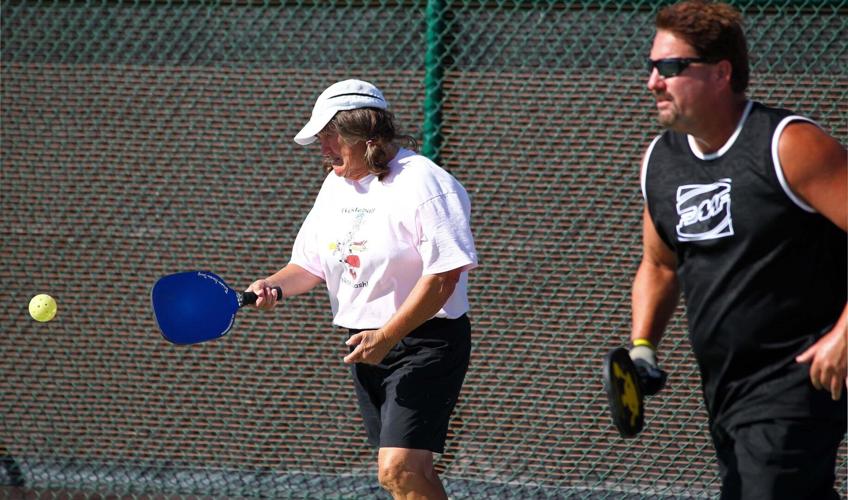 Fall Brawl in pickleball attracts hundreds to Little Valley courts ...