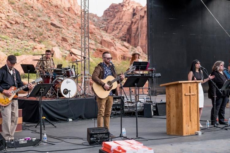 Tuacahn resounds with Easter praises centered on the beautiful name of ...