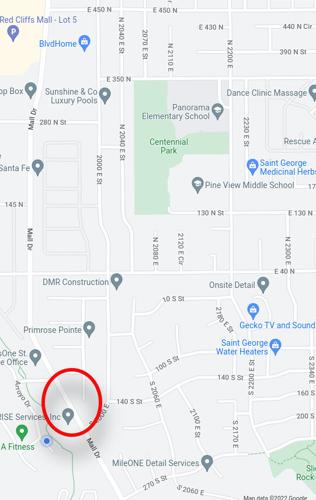 Water main break blocks, muddies up section of Mall Drive near Red ...