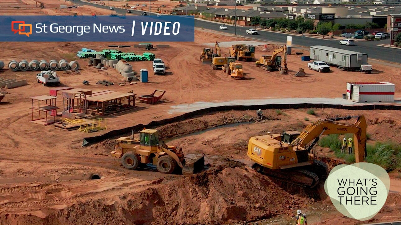 What's Going There: New Megaplex Cinema Entertainment Center and Little ...