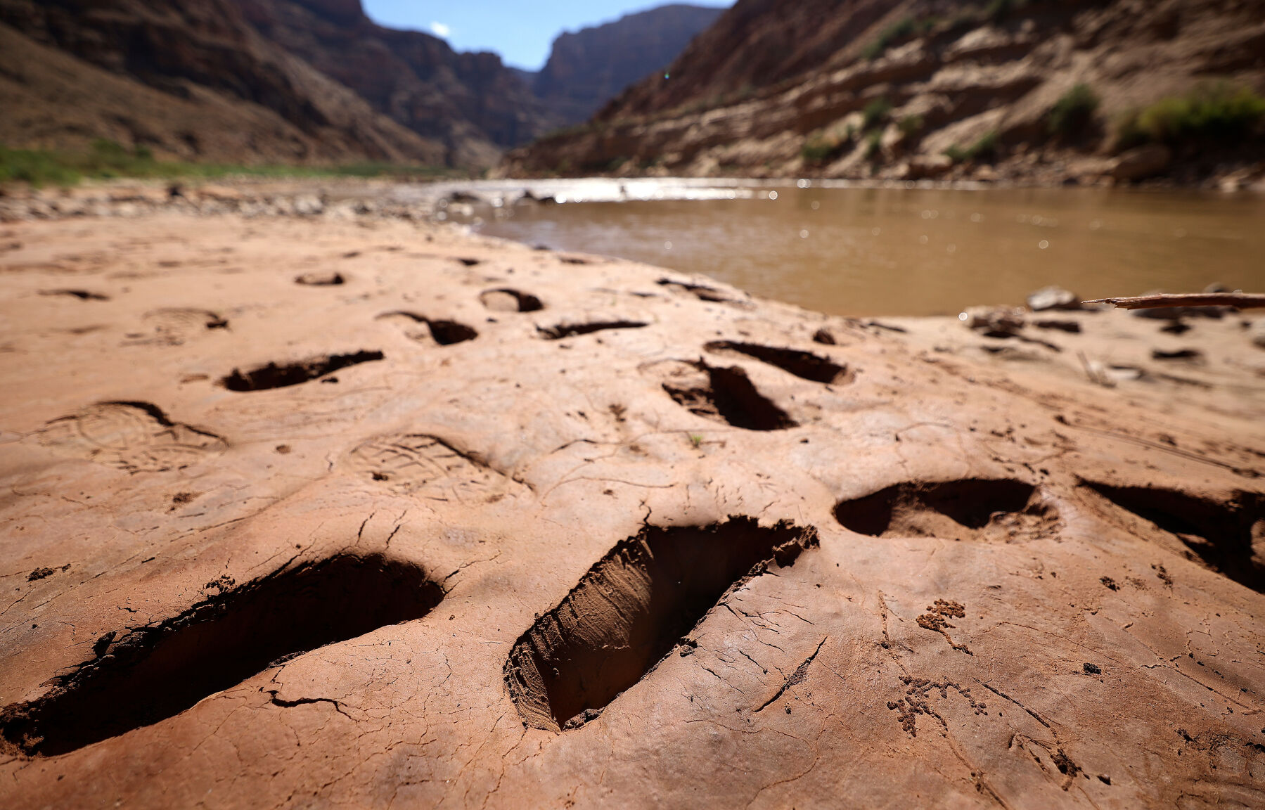Will Lake Powell become Lake Mud? Inside the growing sediment crisis ...