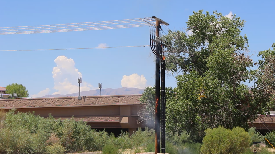High-voltage power line catches fire, leaving hundreds without power ...