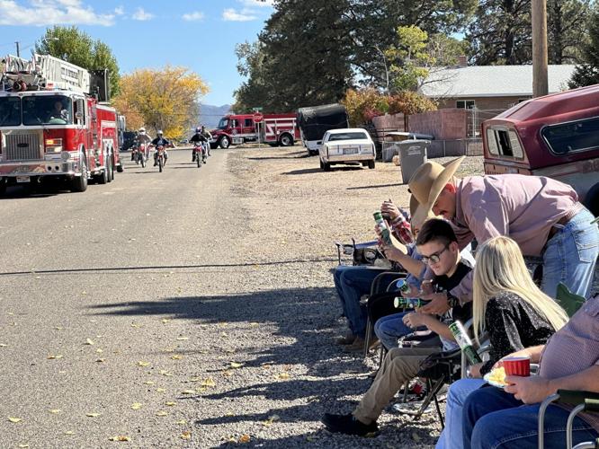 Community comes together to form motorcade in Enterprise for teen who’s ...