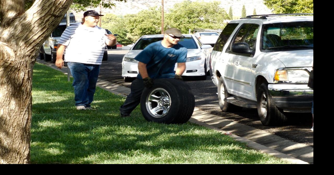 2-vehicle accident sends truck wheel bouncing into cemetery | Local ...