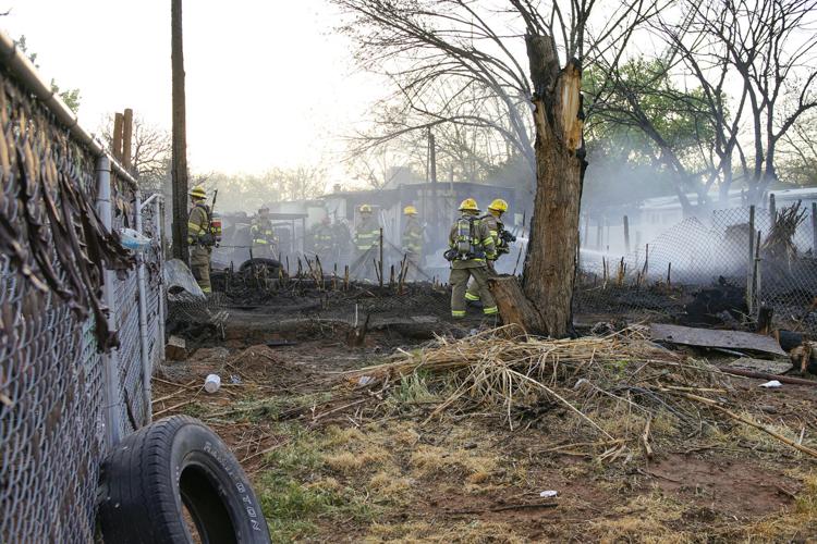 Lookie-loos delay fire department response to St. George fire that ...