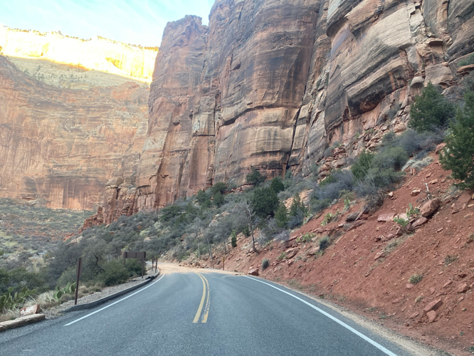 Road reopened after rockfall debris cleared in Zion National Park ...