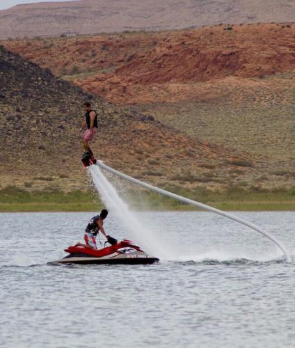 Splish splash slosh, Mayhem rocks Sand Hollow; STGnews Videocast, Photo ...