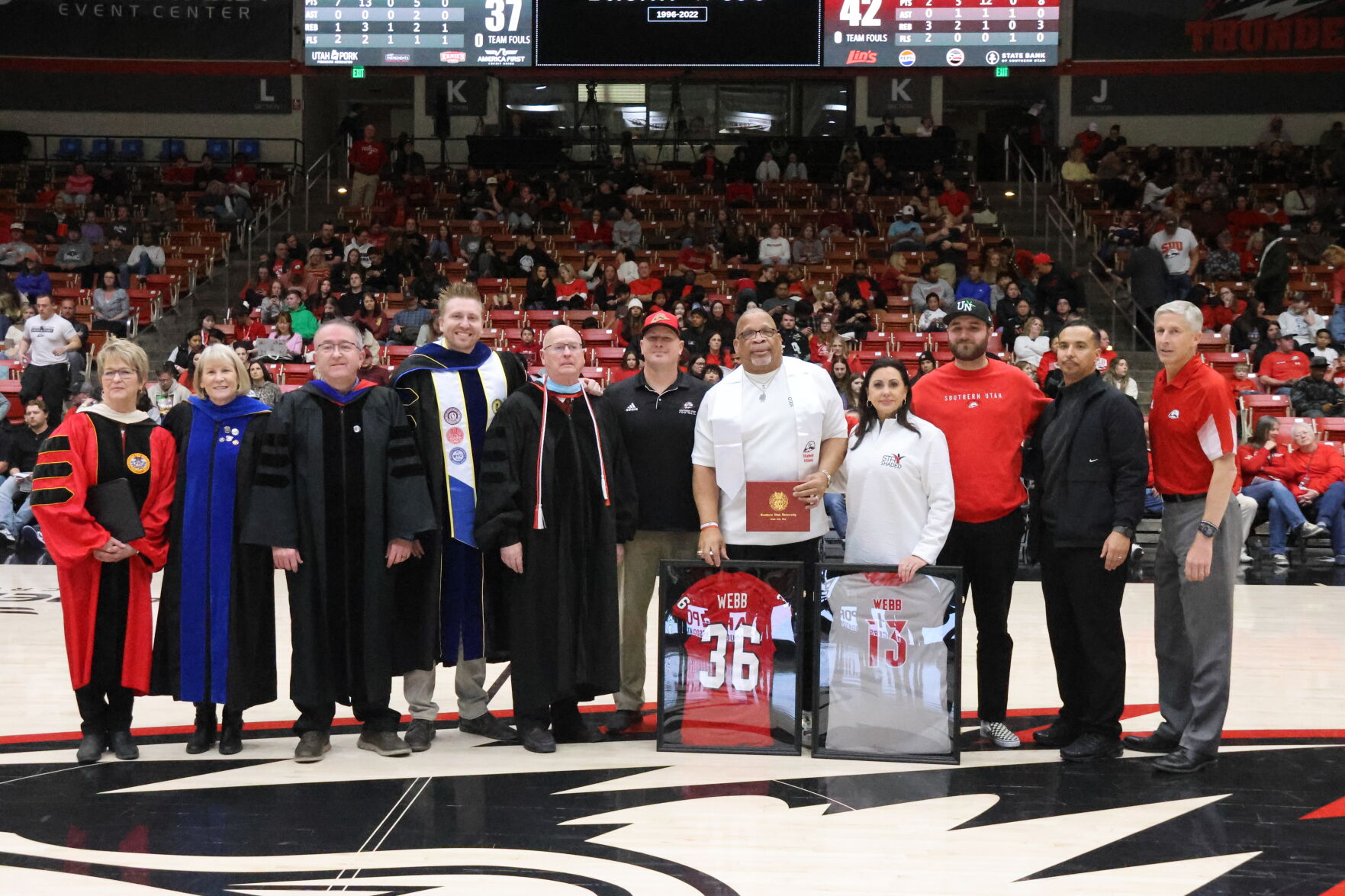 Former SUU athlete Taelin Webb receives posthumous diploma; his father ...
