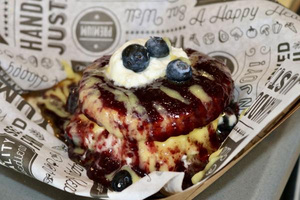 St. George biscuit bus opens brick-and-mortar café on Sunset Boulevard ...