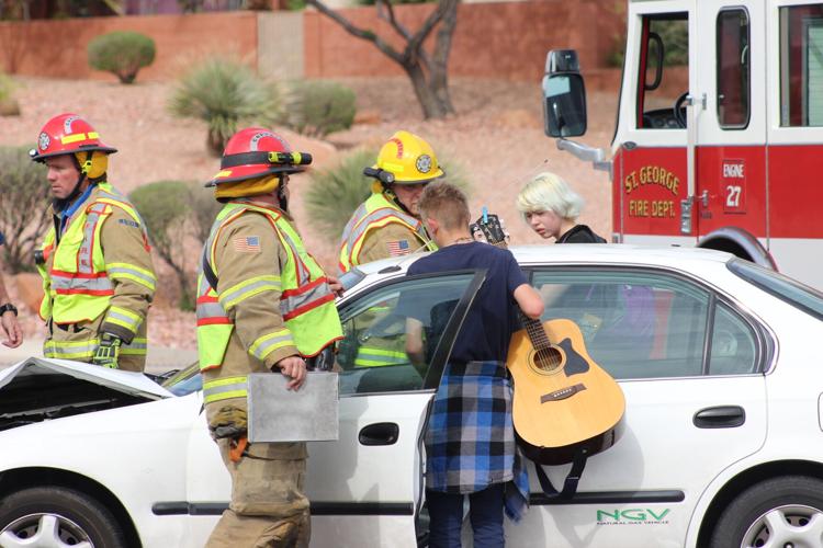 Failure to yield leads to wrecked vehicles, citation for juvenile driver | Local News ...