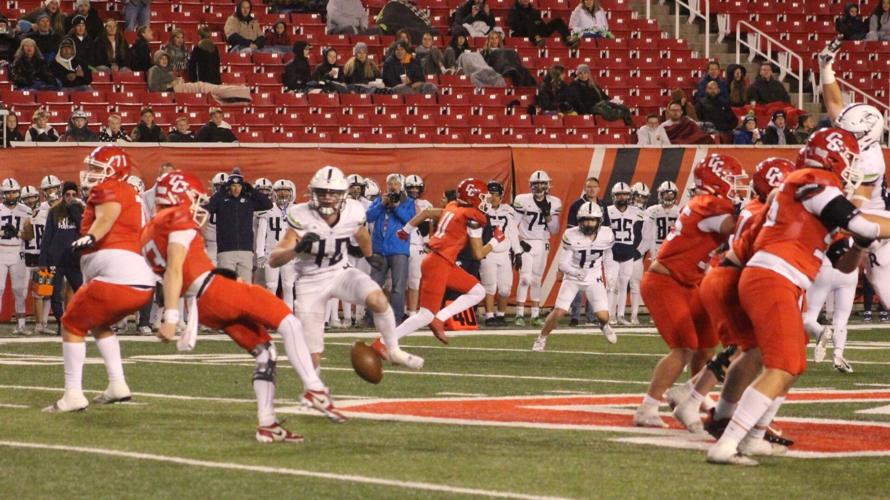 Crimson Cliffs beats Ridgeline, powers into 4A state football ...