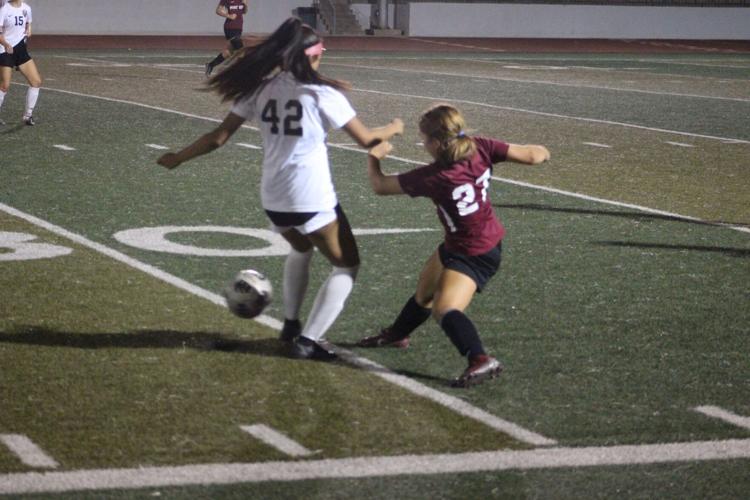 Ellie Hendrix, Ruby Wright score their own kind of goals in Desert ...