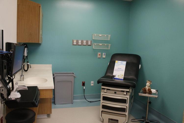 Southern Utah community explores new pediatrics wing, learns about ...
