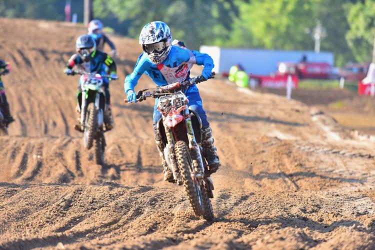 From 9 to 19 years old, 6 local motocross riders preparing to compete ...
