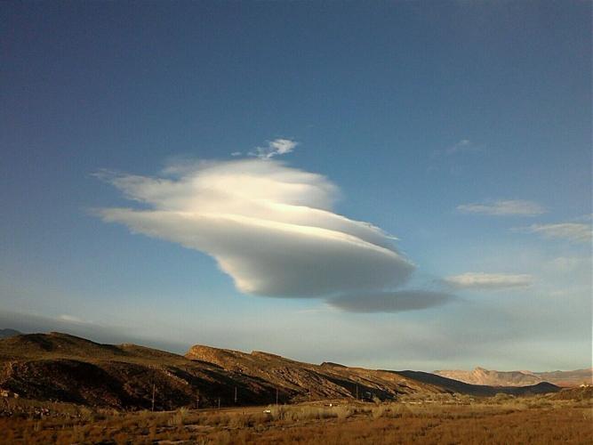 lenticular clouds dangerous