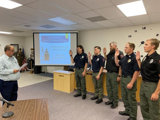 New wildland fire crew takes oath of office in Enterprise city council ...