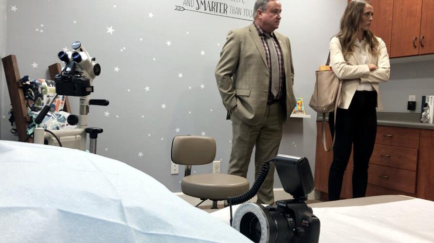 Washington City leaders tour children’s justice center, see how staff ...