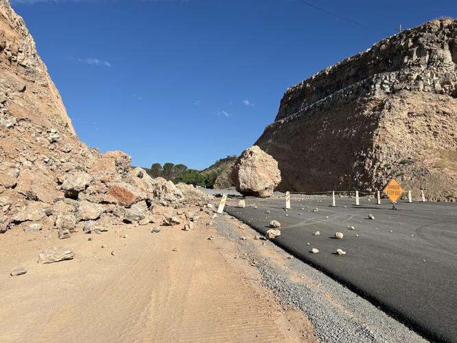 ‘Good timing’: Man films boulder fall at Toquerville Bypass ...