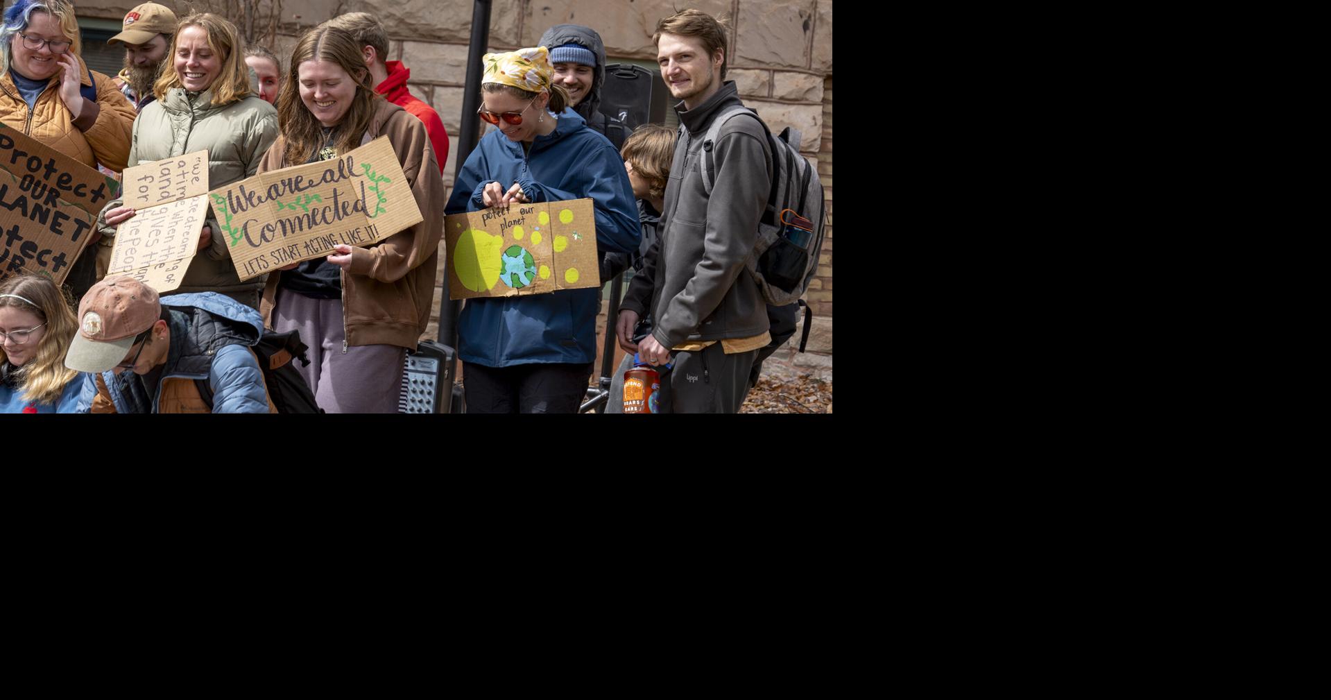 ‘A human issue’: SUU students brave weather to rally for campus ...