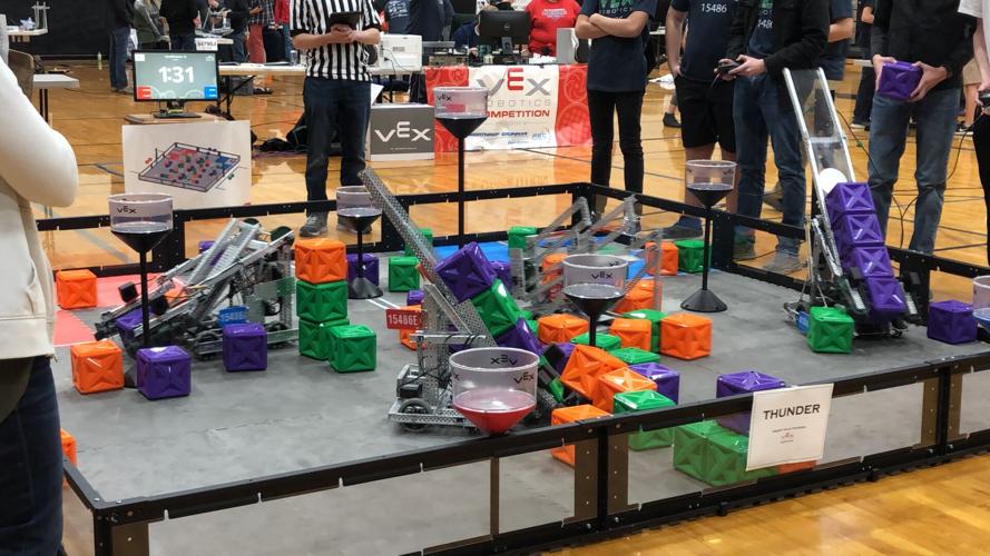 Robotic teams do battle in VEX competition at Desert Hills Middle ...