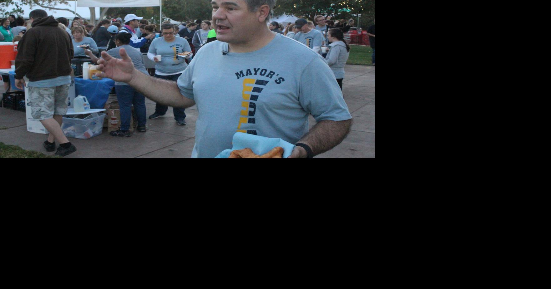 Hundreds join St. George mayor for Mayor’s Walk | News | stgeorgeutah.com