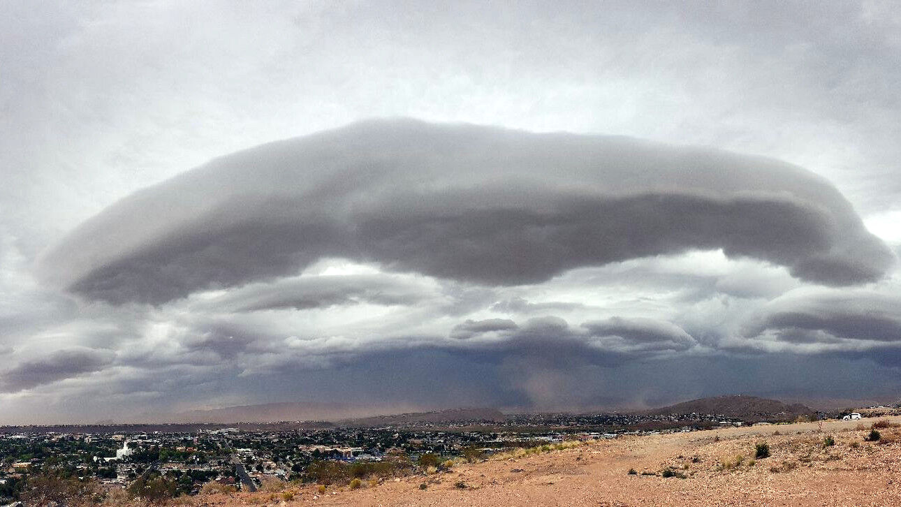Photo gallery: Lightning, rain and cool cloud formations storm over ...
