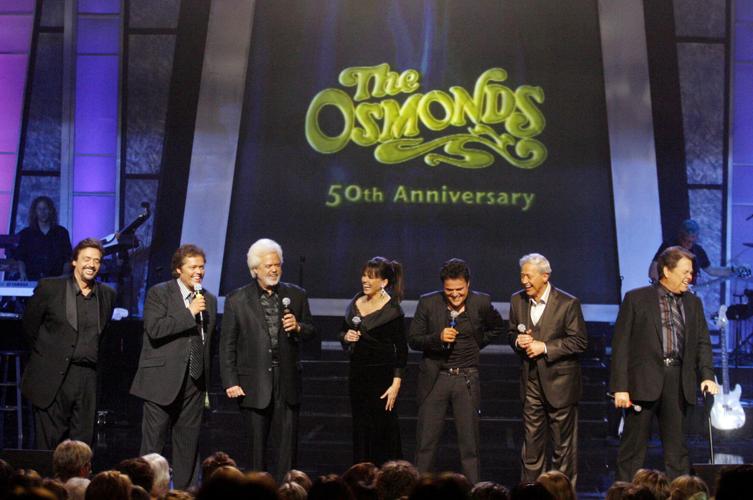 Wayne Osmond, singer and guitarist for The Osmonds, is dead at 73 ...