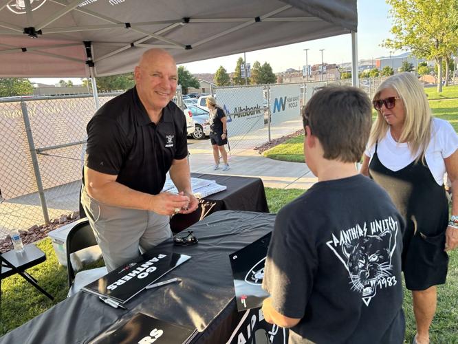 Former NFL QB Jay Schroeder visits Pine View High during Las Vegas ...
