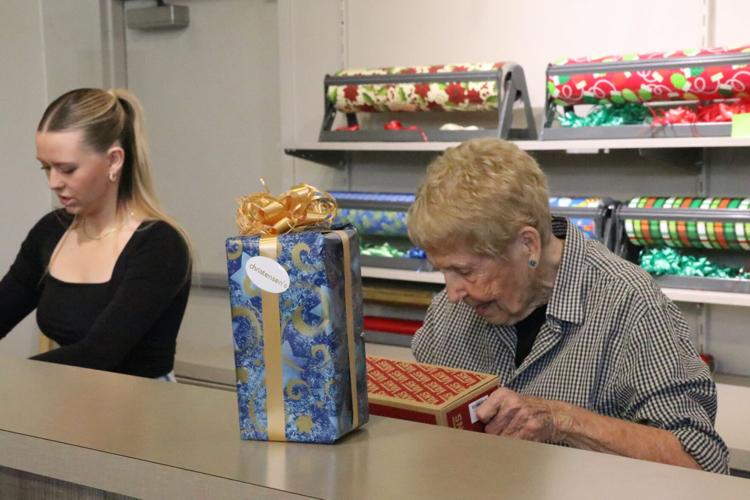 92-year-old ‘queen of the wrappers’ a familiar fixture at Cedar City ...
