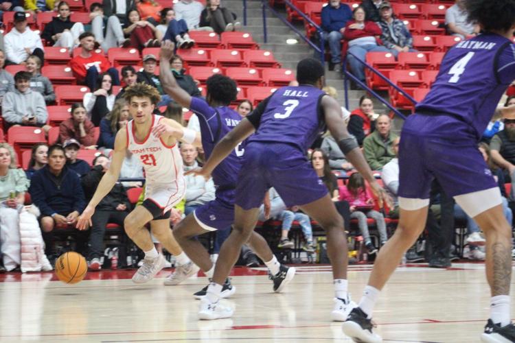 Trailblazers sawed off by Lumberjacks, lose 3rd WAC basketball game in ...