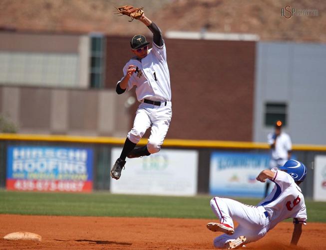 Thunder reign over foes, will meet Pine View in state quarterfinals ...