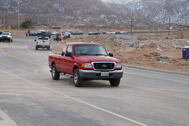 Widened and rebuilt, Coal Creek Bridge reopens to traffic in Cedar City ...