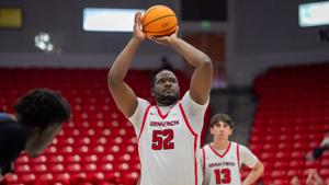 Utah Tech basketball: women’s team drops the hammer on UVU; men fall to ...