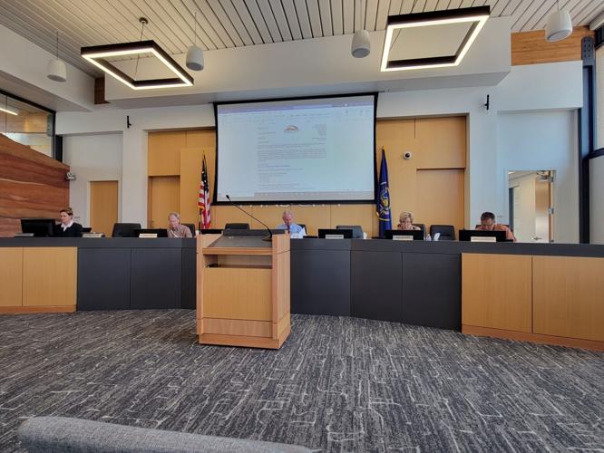 Ivins moves closer to new water ordinance, including bans on new car ...