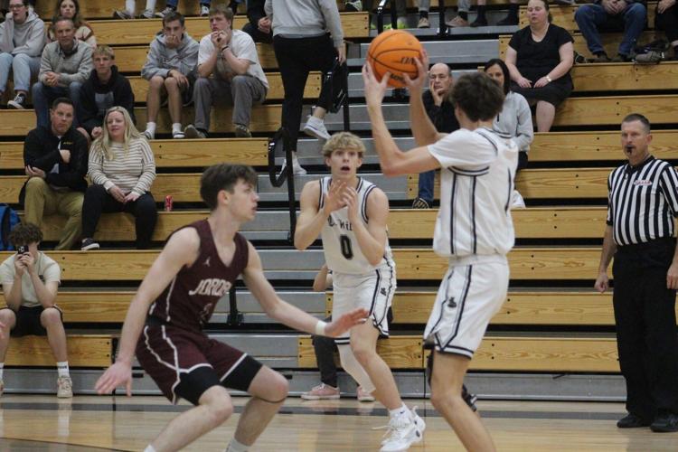 4A boys state basketball: February Madness begins; Region 9 teams go 3 ...