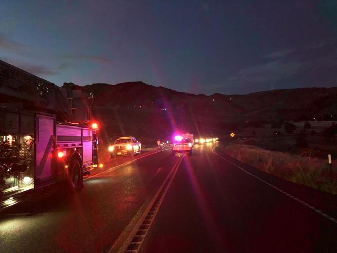 Woman dead, several children injured after single-vehicle rollover in ...