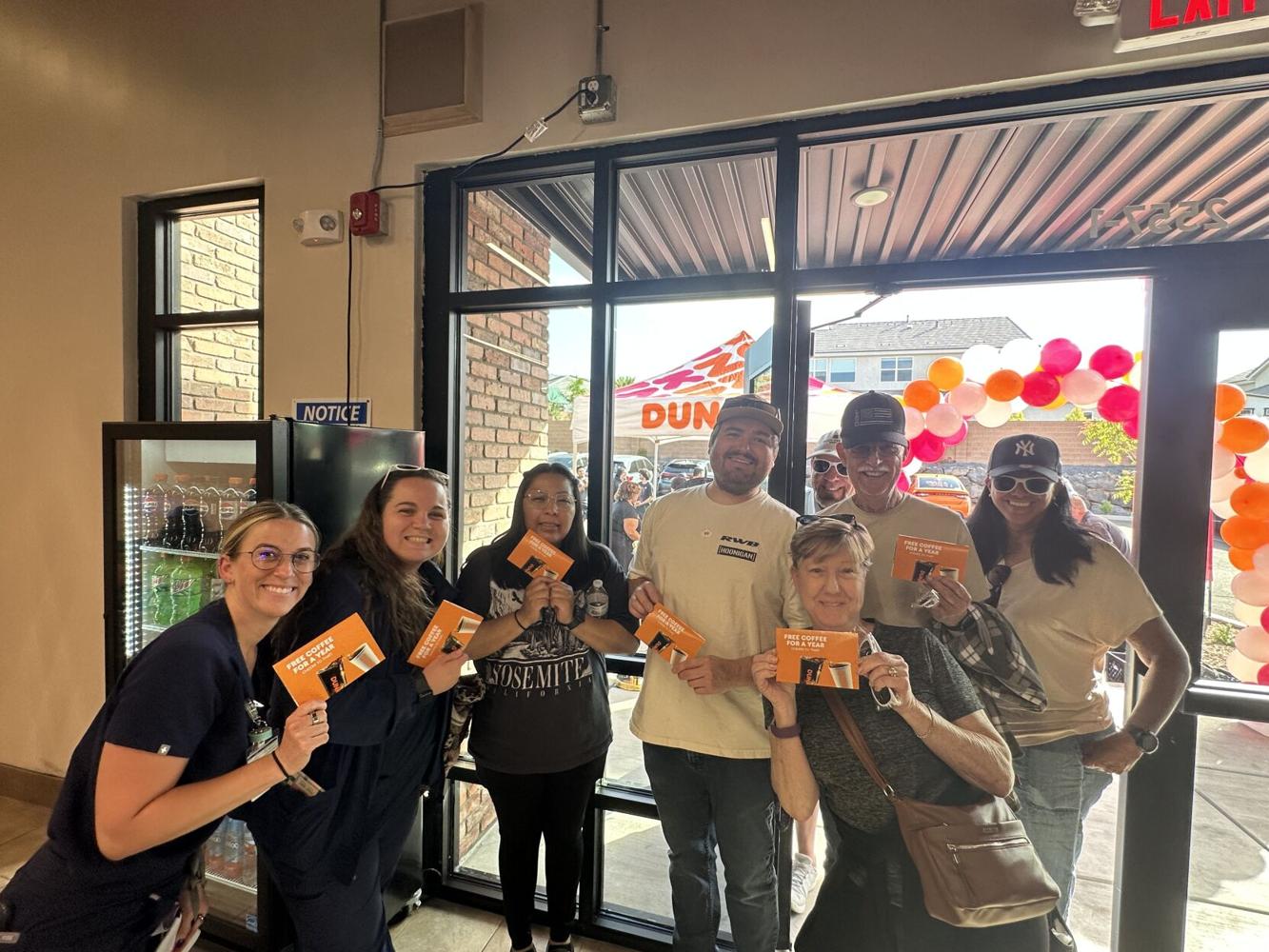 Double-dipping: Dunkin’ Donuts and Baskin-Robbins brew up buzz in St ...