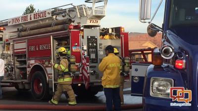 Thanks to neighbors, Ivins couple escapes injury, heavy damage in house ...