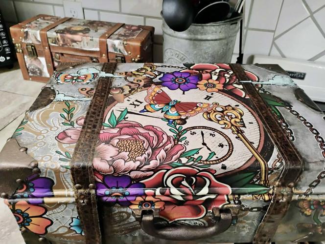Paint, passion and possibility: Beryl artist transforms castoffs into ...