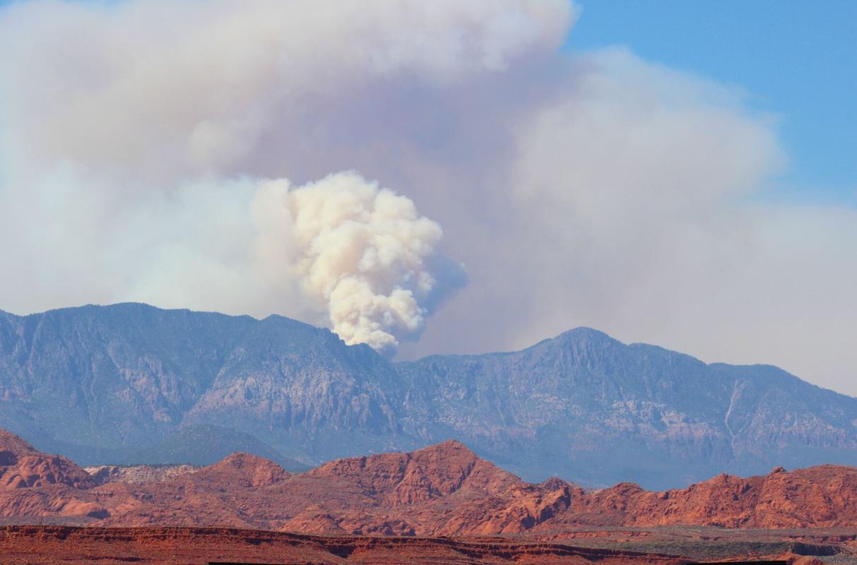 Forsyth Fire hits 10K acres; evacuation orders lifted, but officials ...