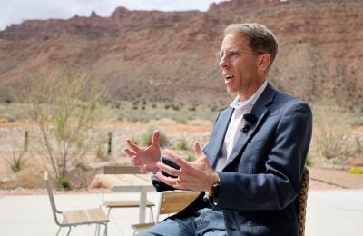 Utah’s Curtis sponsors bill that would flow more funds to salty ...