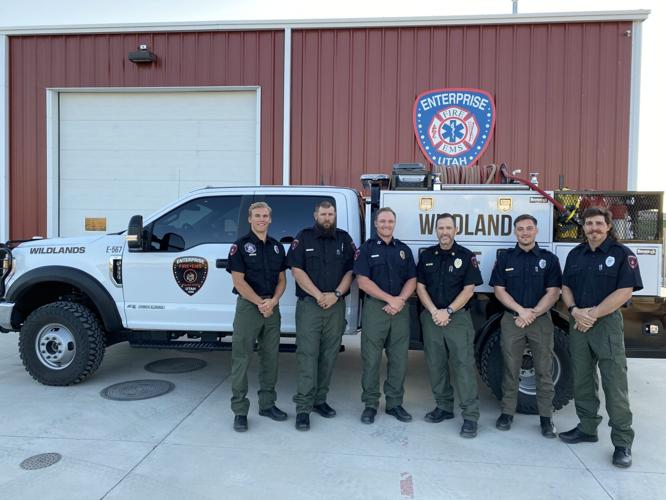 New wildland fire crew takes oath of office in Enterprise city council ...