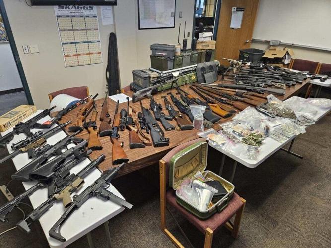2 suspected drug dealers arrested in Cedar City raid; dozens of guns ...